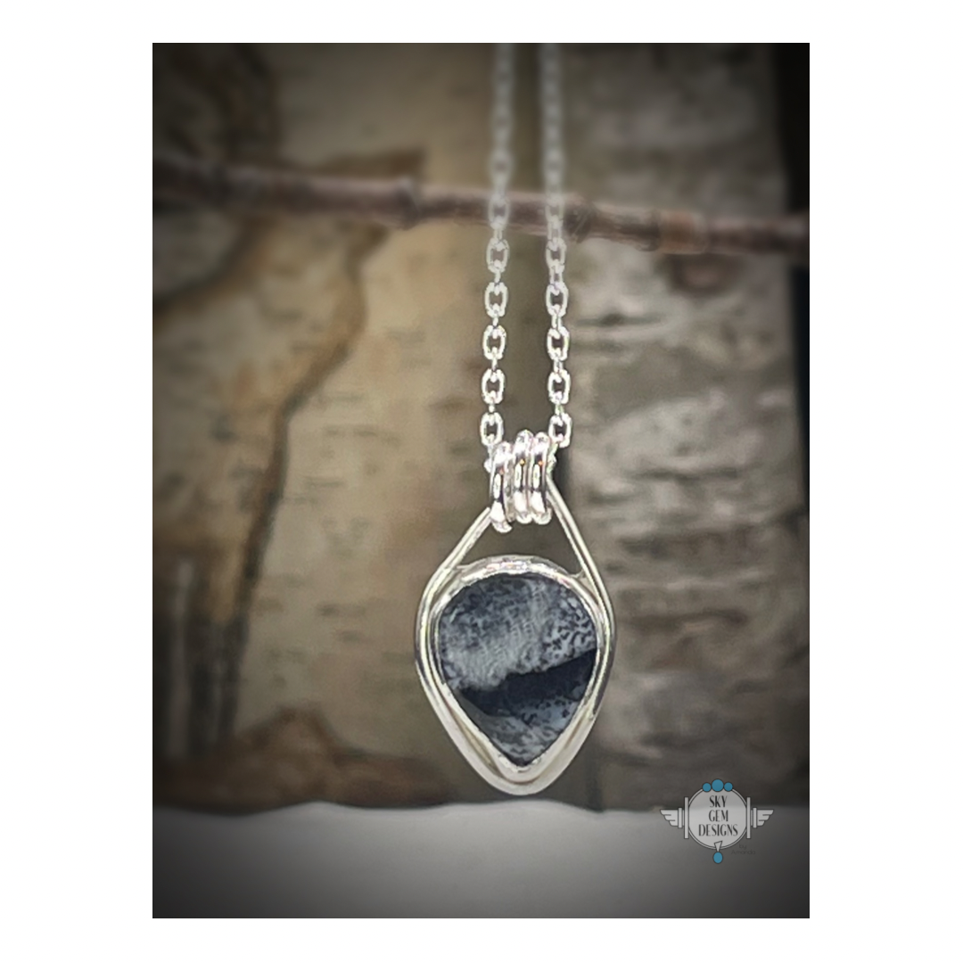 SNOW SCAPES NIGHT SKY PENDANT NECKLACE #2 – Sky Gem Designs